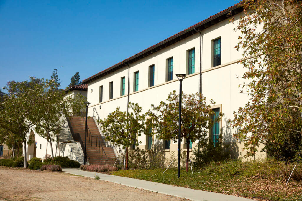 LAPC Center for the Sciences - BuildLACCD