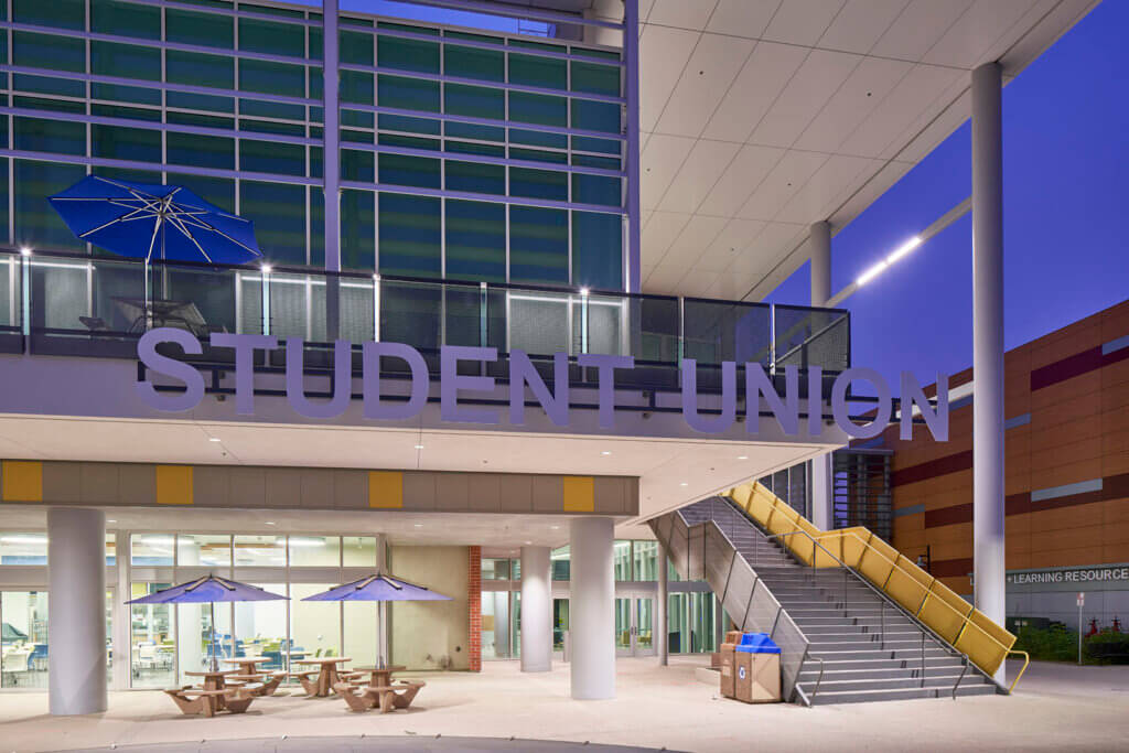 LAHC Student Union - BuildLACCD