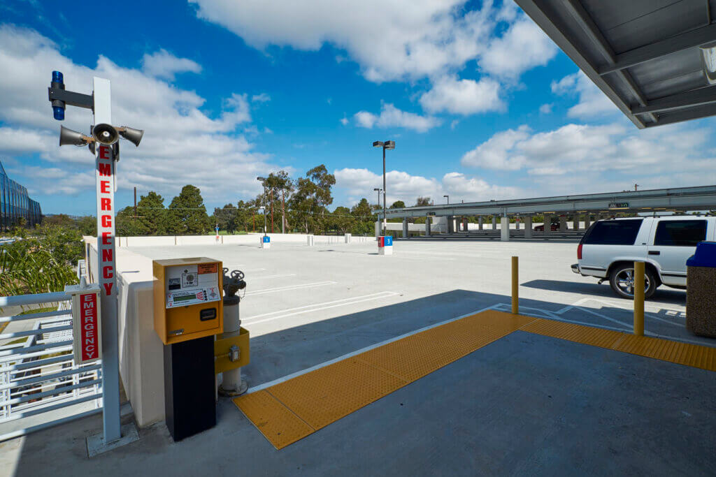 LAHC West Parking - BuildLACCD