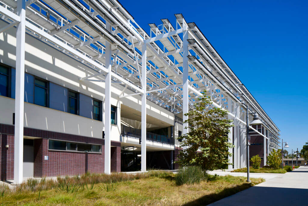 LAHC College Science - BuildLACCD