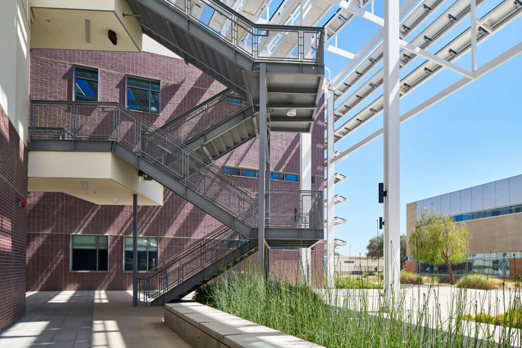 LAHC College Science - BuildLACCD