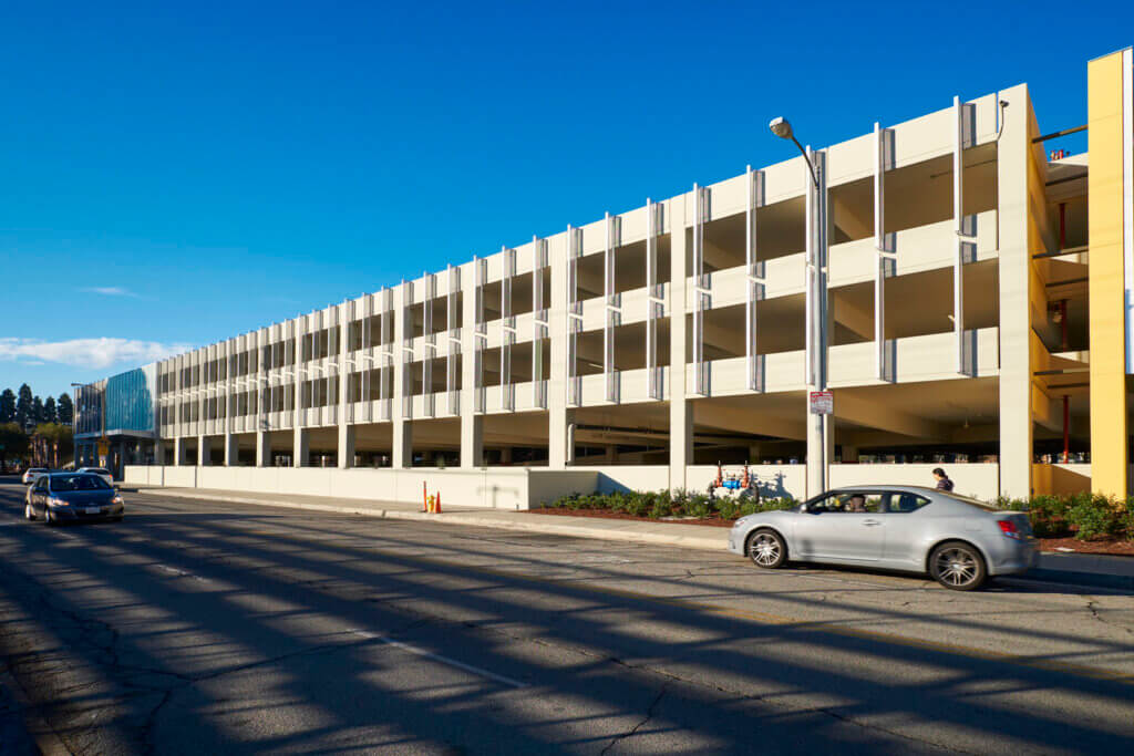 Lavc Parking Structure Buildlaccd