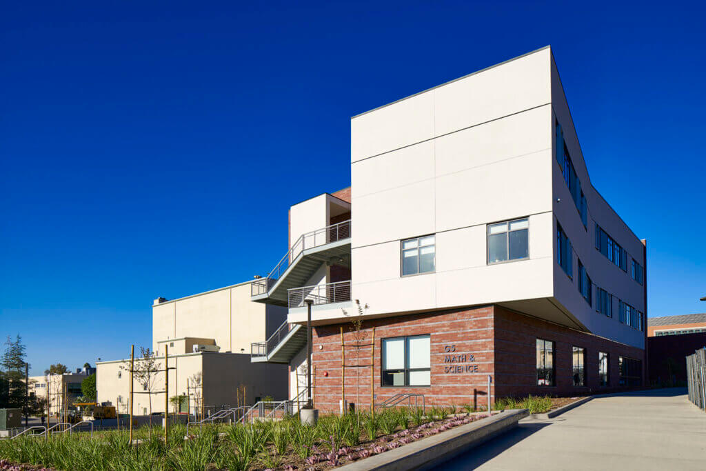 ELAC Science & Math - BuildLACCD