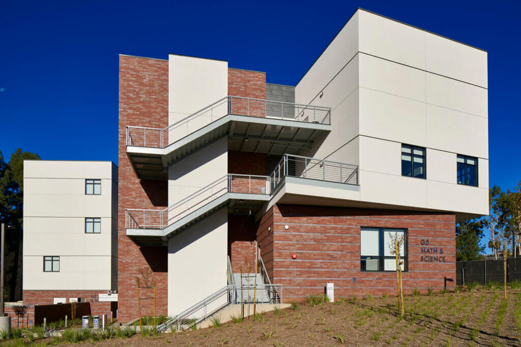 ELAC Science & Math - BuildLACCD