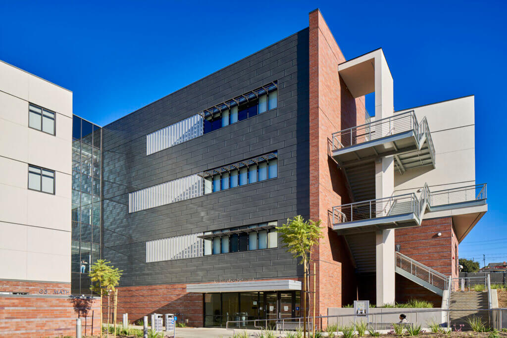 ELAC Science & Math - BuildLACCD