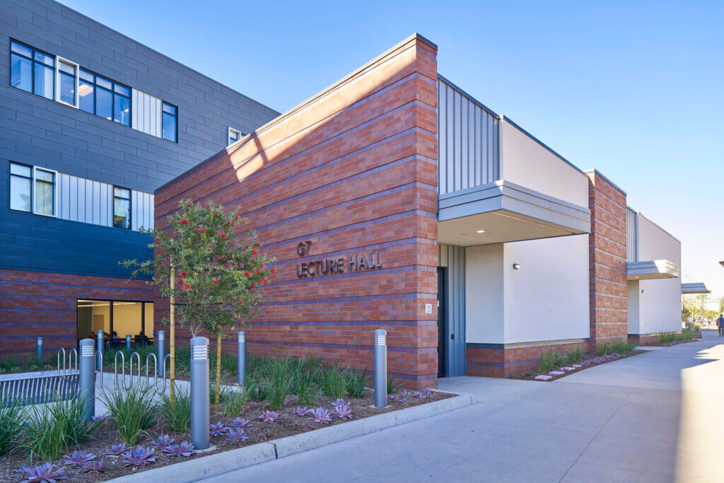 ELAC Science & Math - BuildLACCD