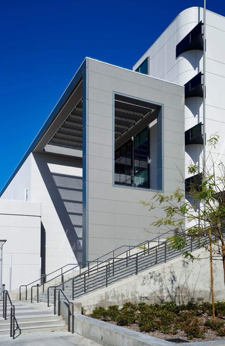 LASC Cox Building - BuildLACCD